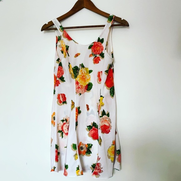 Victoria's Secret | Dresses | Vintage Victorias Secret Floral Spring ...